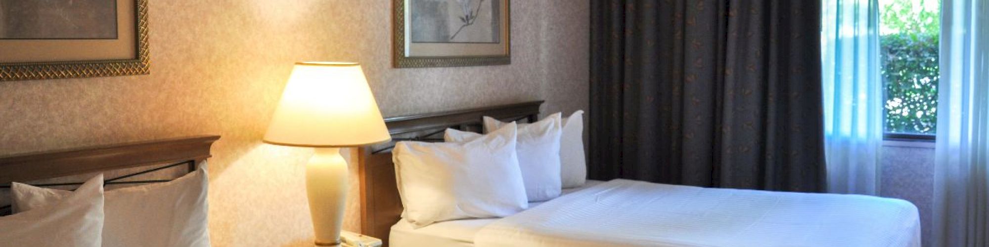 Alojamiento en hoteles de Fresno | Suites y habitaciones cerca del ...